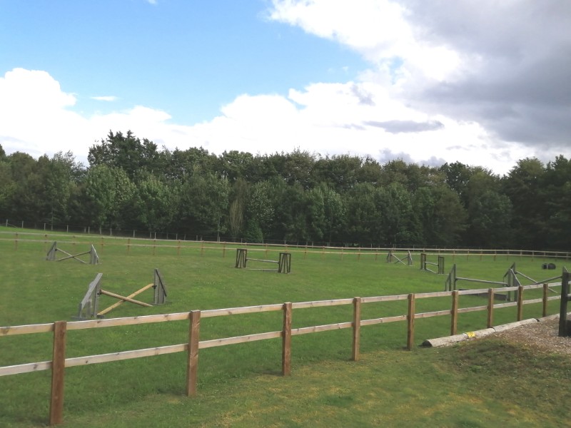Cherry Tree Stables - LiveryList