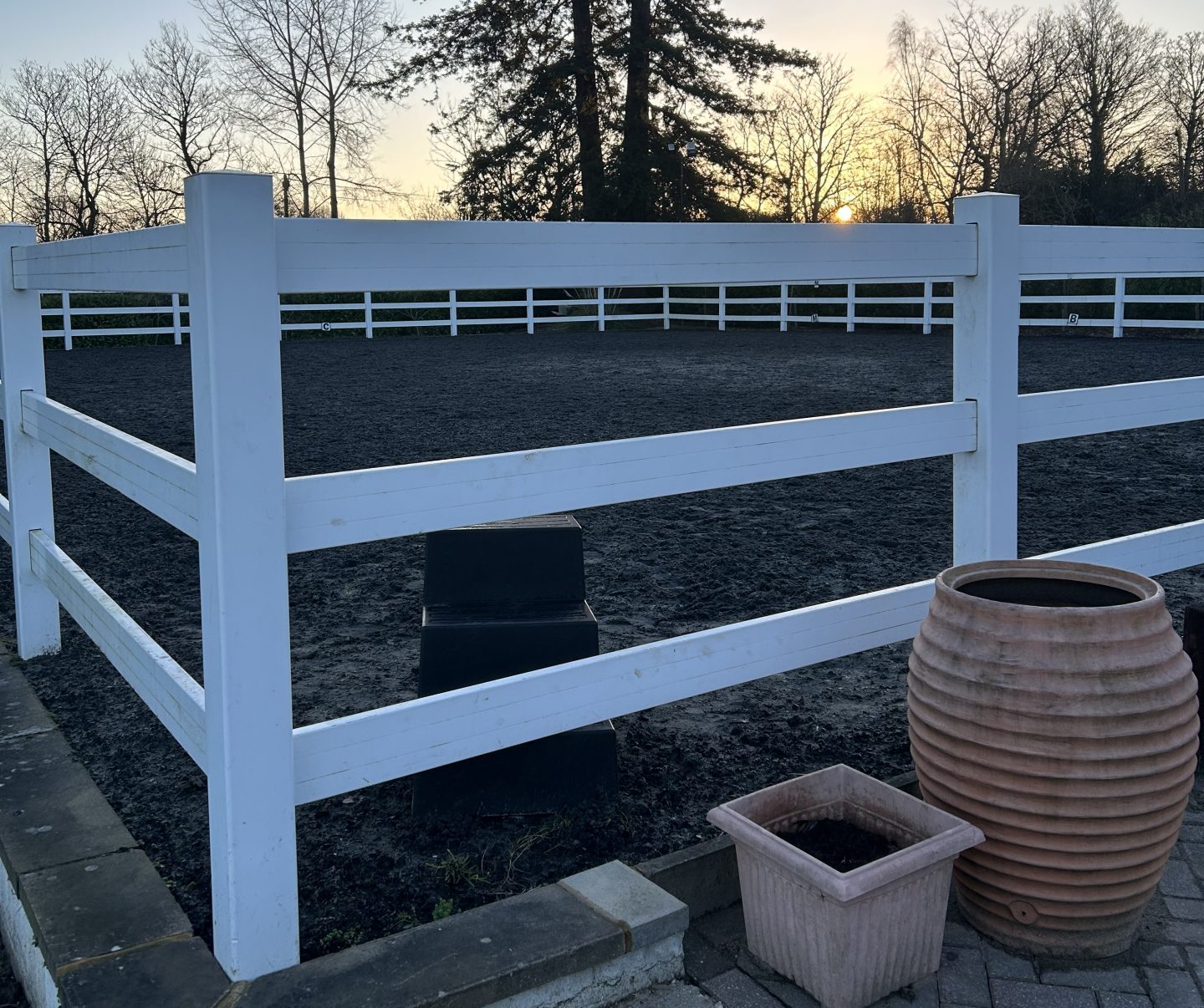 BH Equestrian - LiveryList