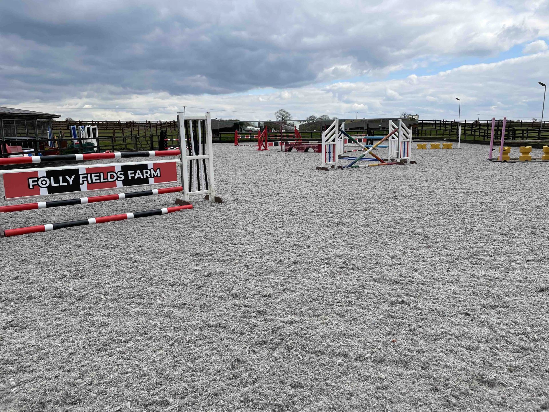 Folly Fields Farm - LiveryList