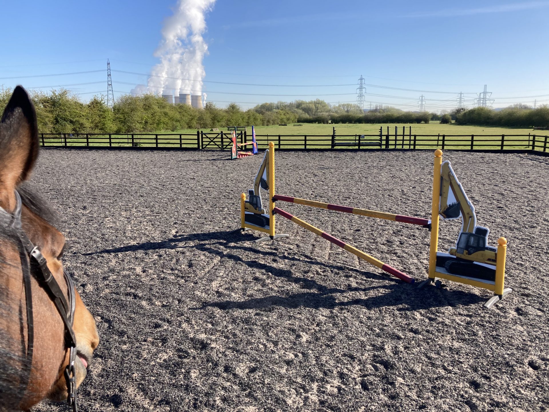 Long Lane Equestrian - LiveryList