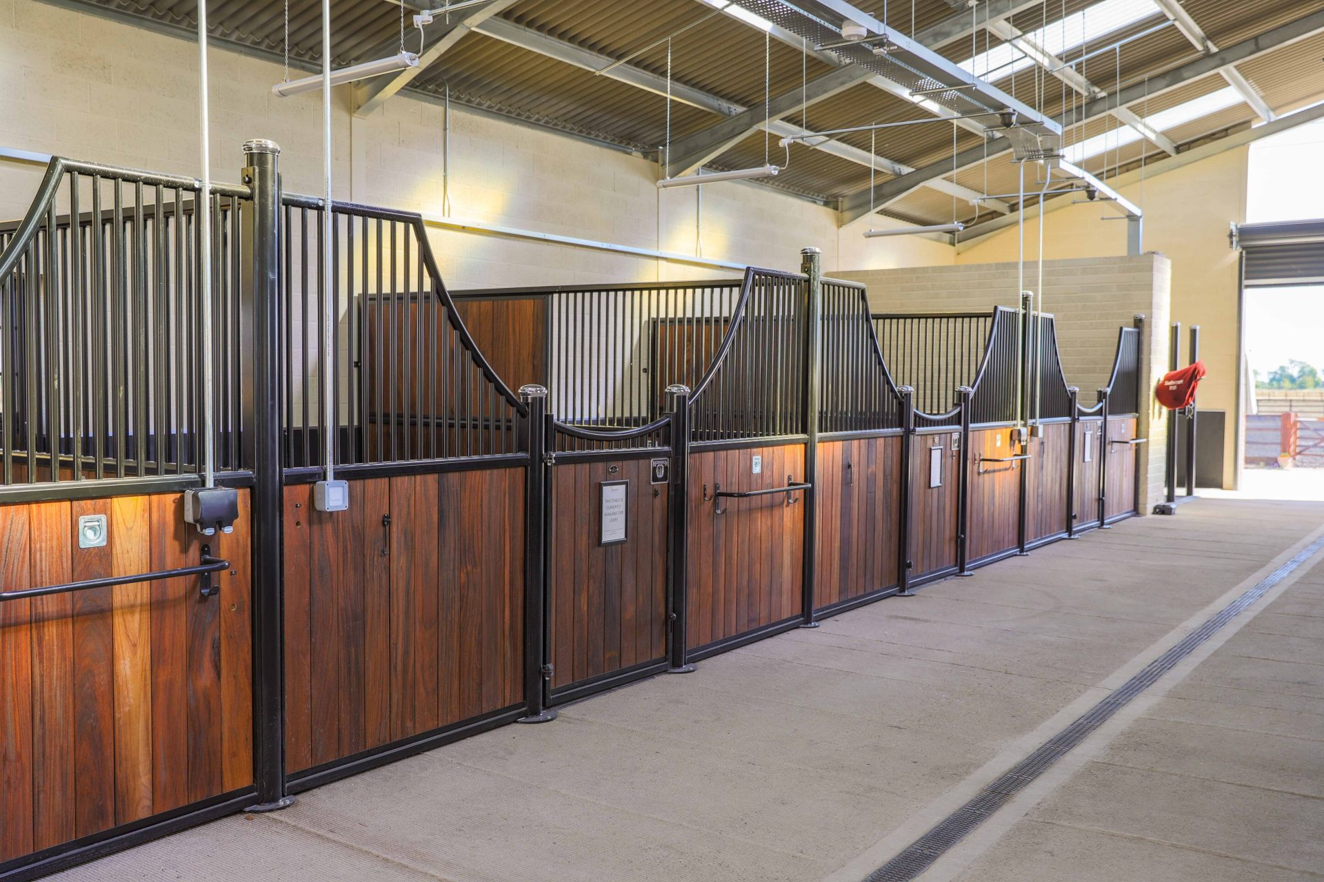 Shadowmere Equine Retirement Livery - LiveryList