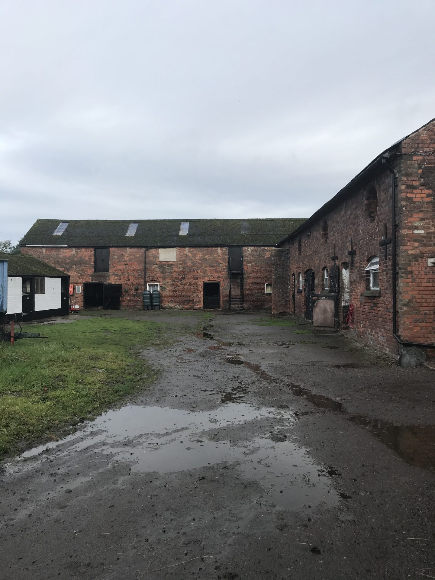 Sutton Farm Livery - LiveryList